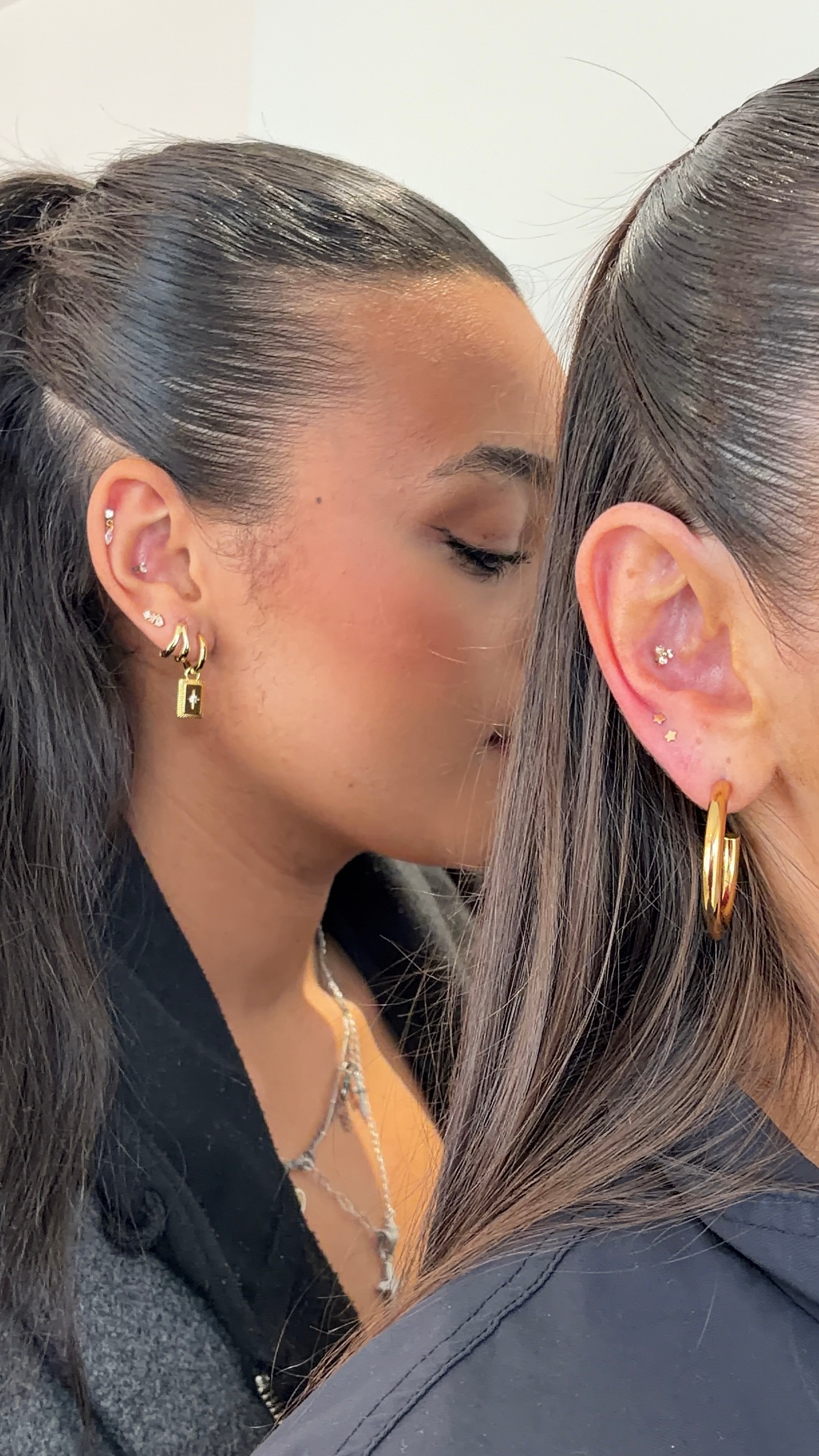 High Lobe Piercings: The Piercing Placement Everyone’s Asking For ...